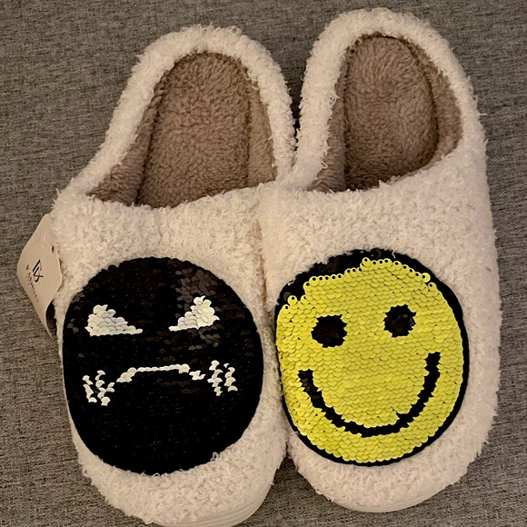 Fadivo | Shoes | Happysad Face Sequin Slippers Size M Nwt | Poshmark